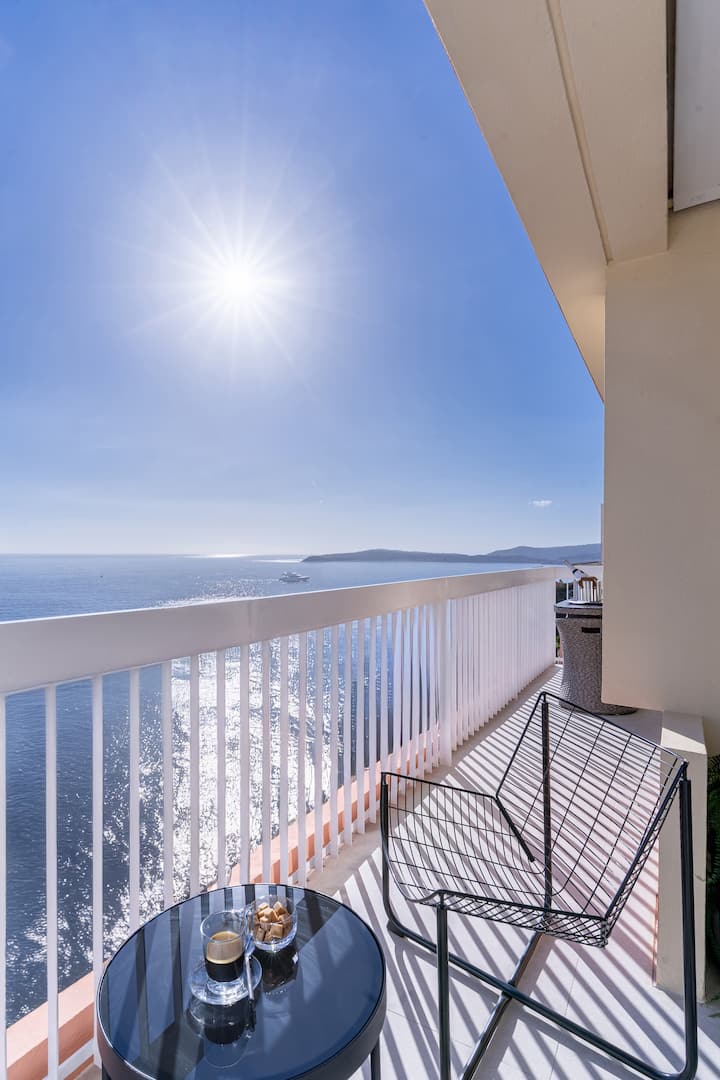 Luxury Top Floor Sea View Downtown Cap D'ail - Cap-d'Ail
