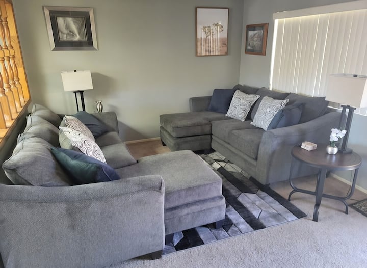 Budget Friendly 2 Bedroom 1 Bath In Lake Isabella - Lake Isabella, CA