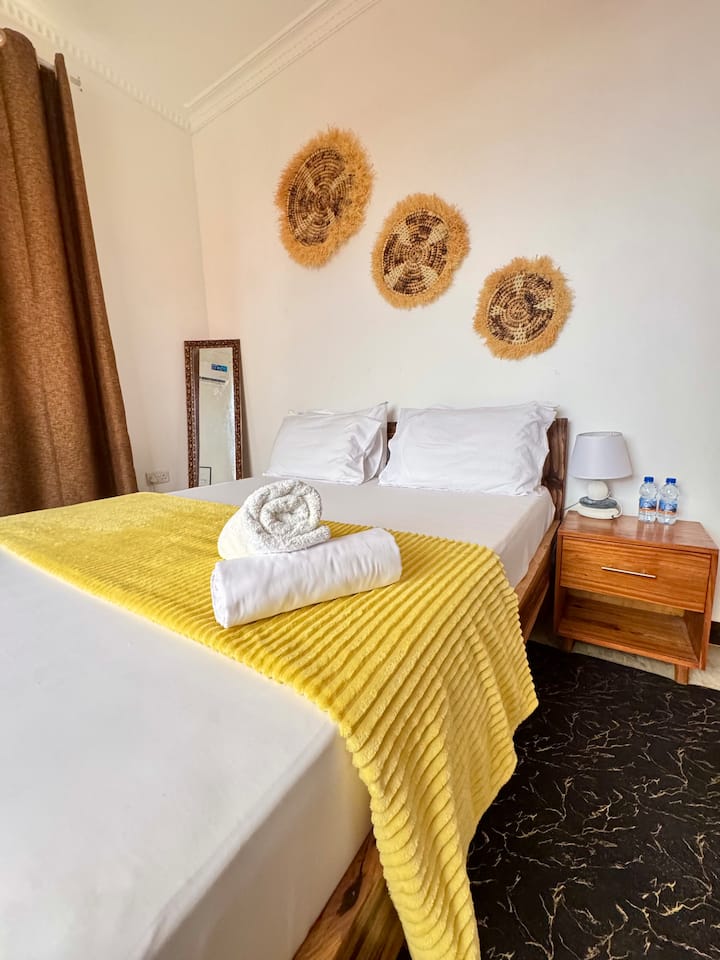 The Serengeti Room/5 Minutes Away From The Airport - Zanzibar Archipelago