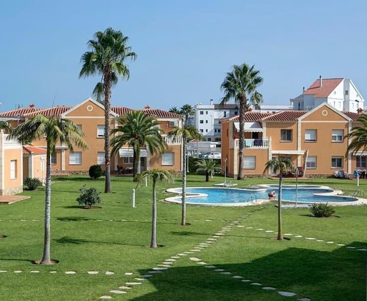 Apartamento Junto Al M.e.t Y La Playa. Wifi. - Oliva