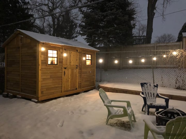 Cozy Cabin In The City - Denver, CO