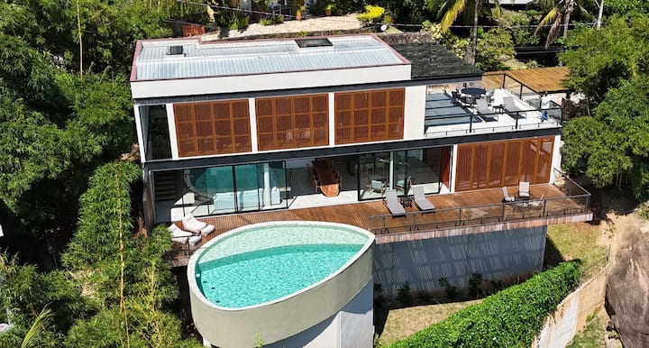 Casa Com Piscina Infinita E Vista Para O Mar - Ilhabela