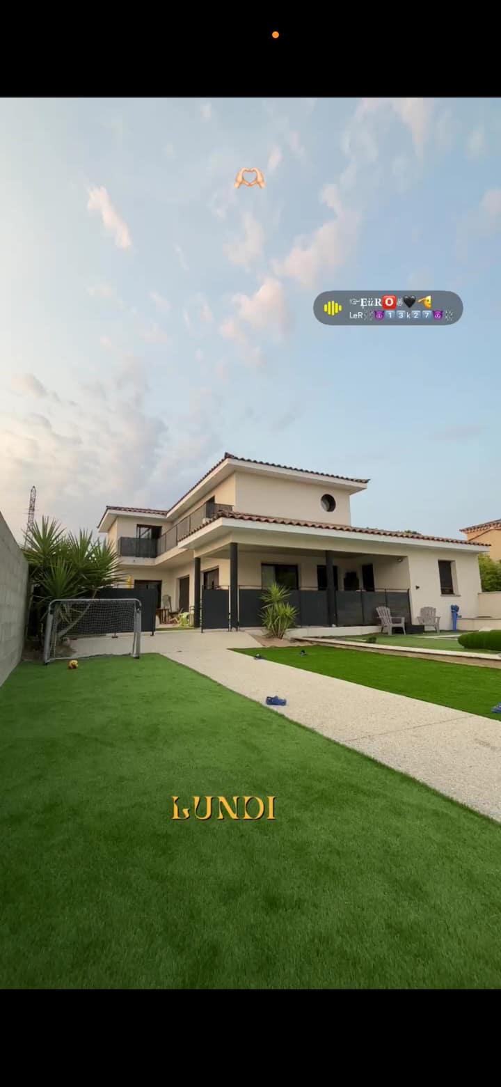 Location Villa Avec Piscine - Beaucaire