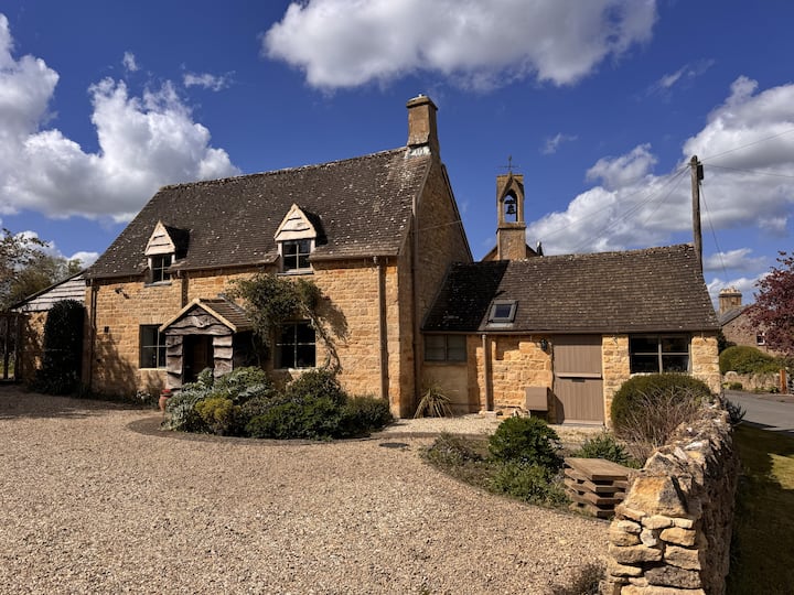 Period Cotswold Cottage Near Cotswold Way - Evesham