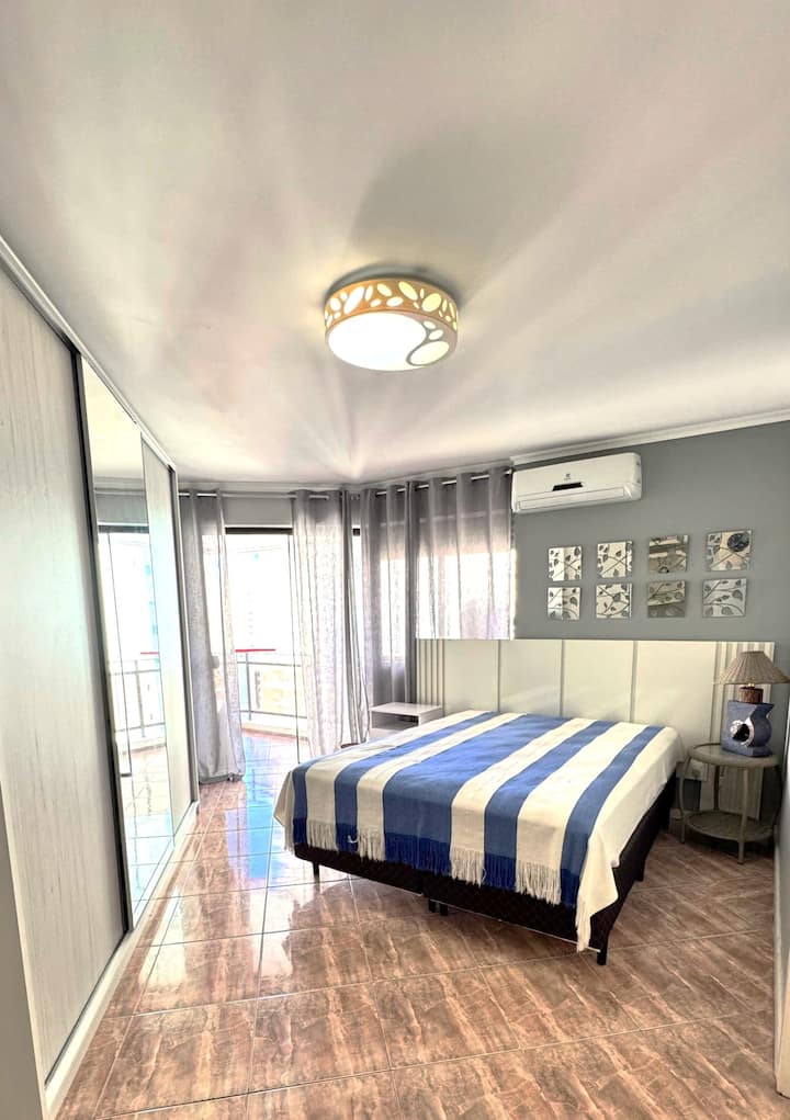 Apto Centro Bc | 50m Praia 3qts| Ar‑cond | Garagem - Balneario Camboriú