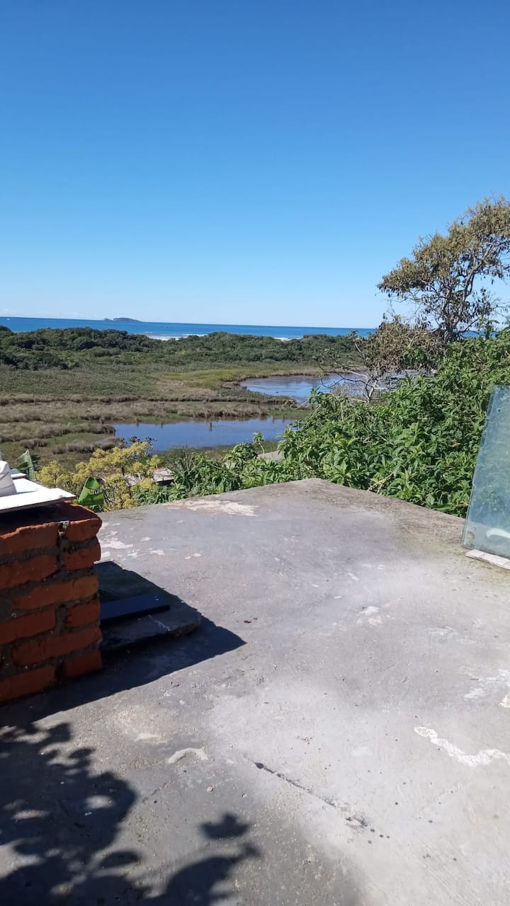Casa Em Imbituba Com Vista Para Praia Da Vila. - Imbituba