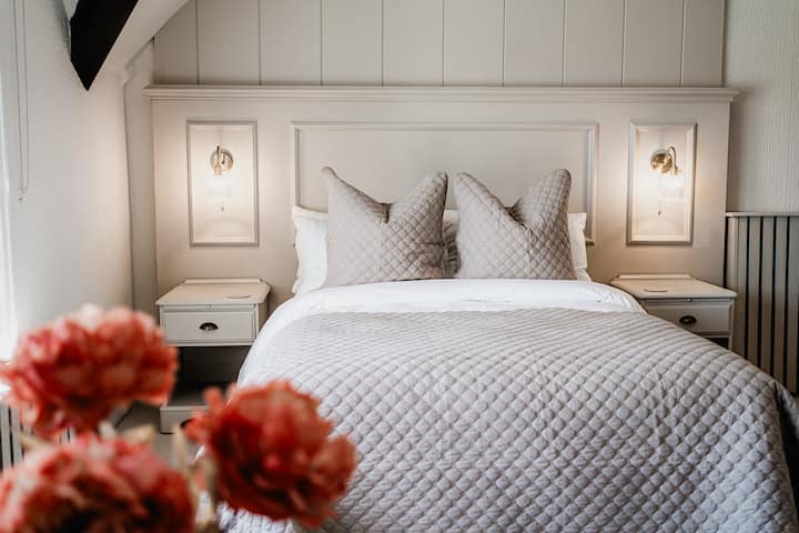 The Colgrave At The Yorkshire Unicorn - Skipton