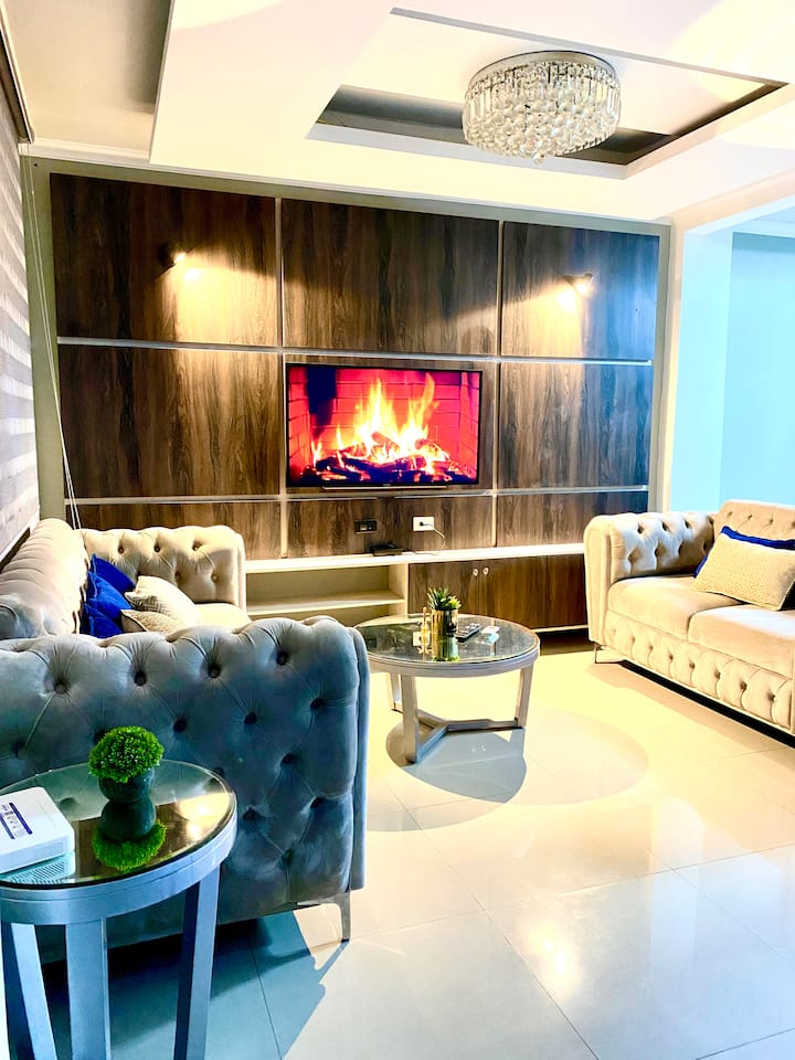 Casa Elite /Urb. Privada/guardias/piscina/parque - 