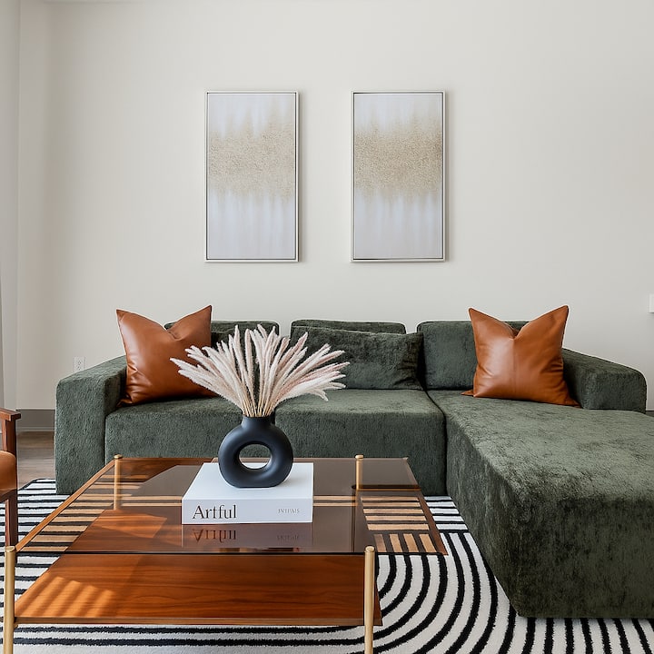 The Madonna, Rooftop Pool, Private Balcony - Georgetown, TX