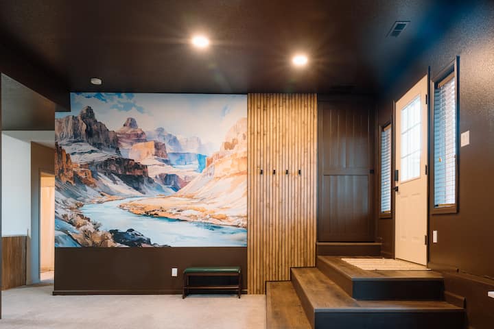 Solrise Retreat- Basement Unit - Colorado
