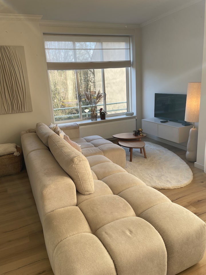 Ruim En Licht Appartement Van 80m2 - Amsterdam
