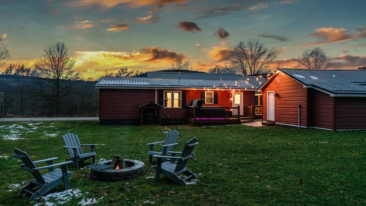 10 Min To Evl L Hot Tub L 2 King Beds L Fire Pit - Salamanca, NY