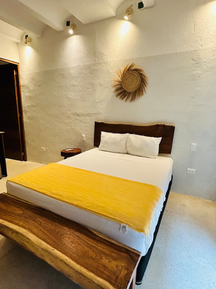 Bello Depto. Centro De Cancún/ Alberca Compartida. - Cancún