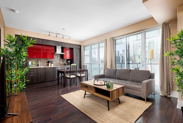 Cn Tower View! Heart Of Downtown - Toronto