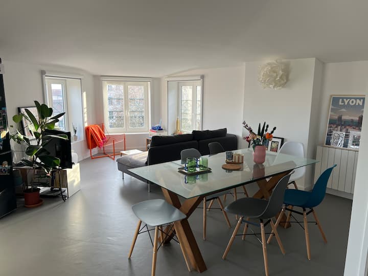 Appartement Avec Superbe Vue : Lyon - Croix Rousse - Lyon