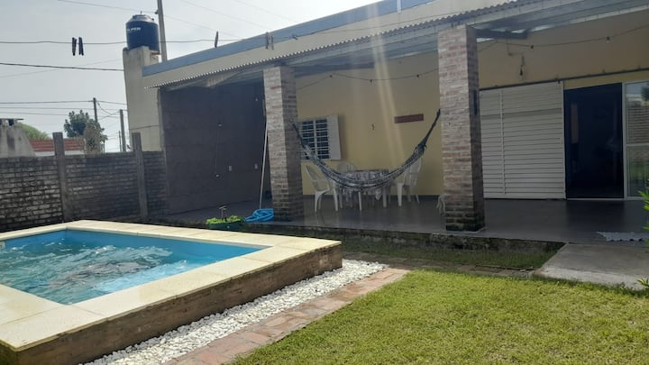 Un Lugar Para Disfrutar Con Amigos Y Familia - Entre Ríos