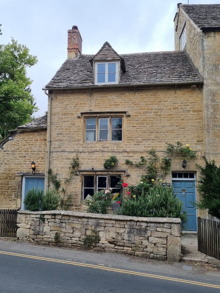 Cottage In The Centre Of Bibury - Bibury
