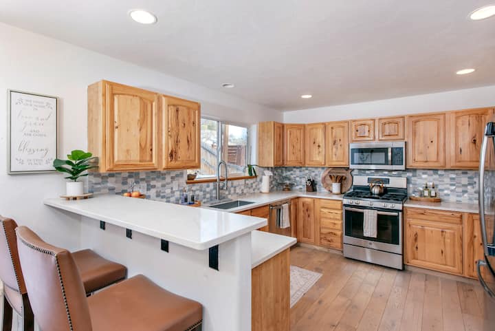 Family Friendly Home Near Glenwood & Hot Springs - Rifle Gap State Park, Rifle