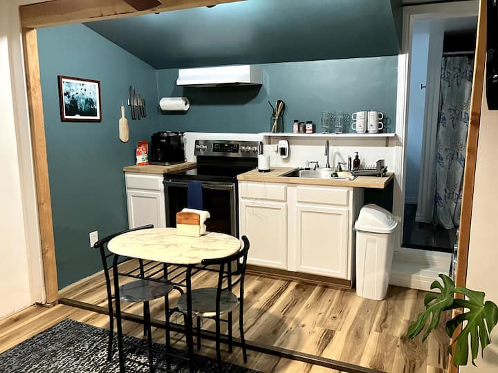 New Contemporary Studio With Garden & Fruit Trees - Napa Valley, CA