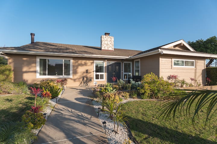 Southern California Coastal Oasis Huntington Beach - Huntington Beach, CA