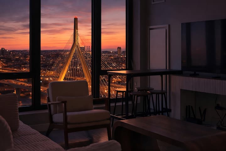 Beautiful Centrally Located 3 Bedroom Apt - Downtown - Boston