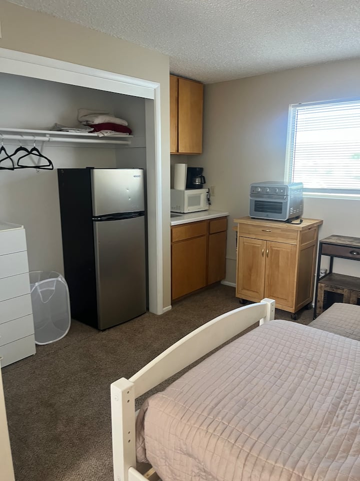 Cozy River Oasis! Retreat To The Heat! - Laughlin, NV