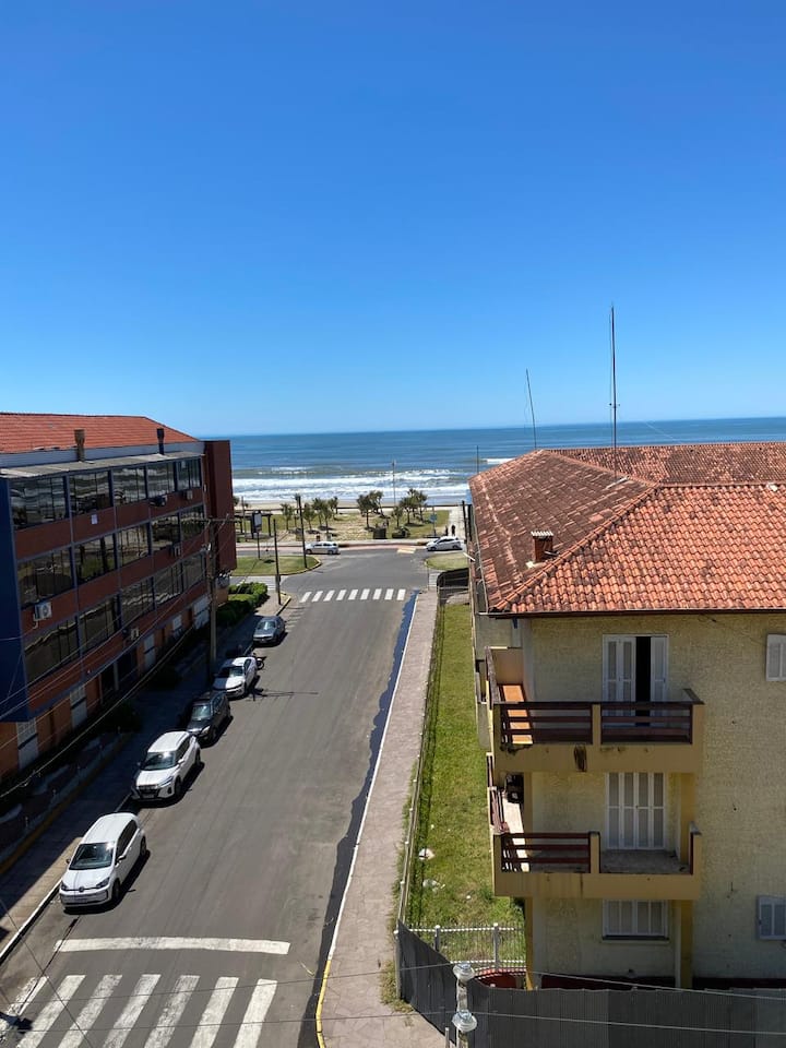 Com Garagem | Até 6x Sem Juros - Capão da Canoa