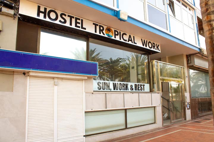 Hostel Tropical Work - Sun, Work & Rest - Las Palmas de Gran Canaria, Espagne