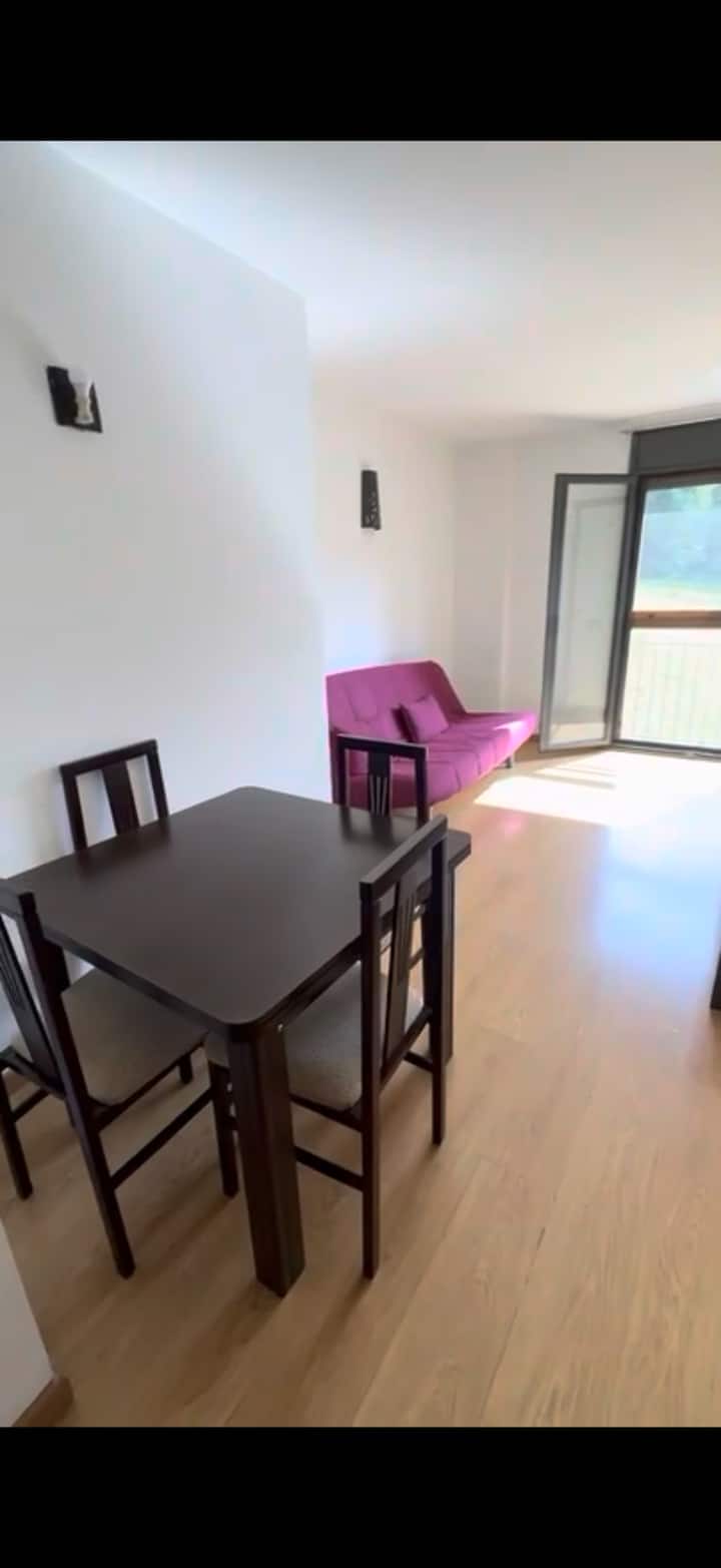 Andorra: Vistas A La Montaña En Encamp, Andorra. - Andorra