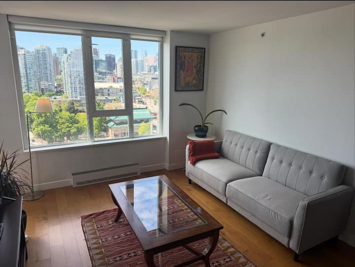 Walkable City Stay • Stunning Views • Modern 1br - Vancouver