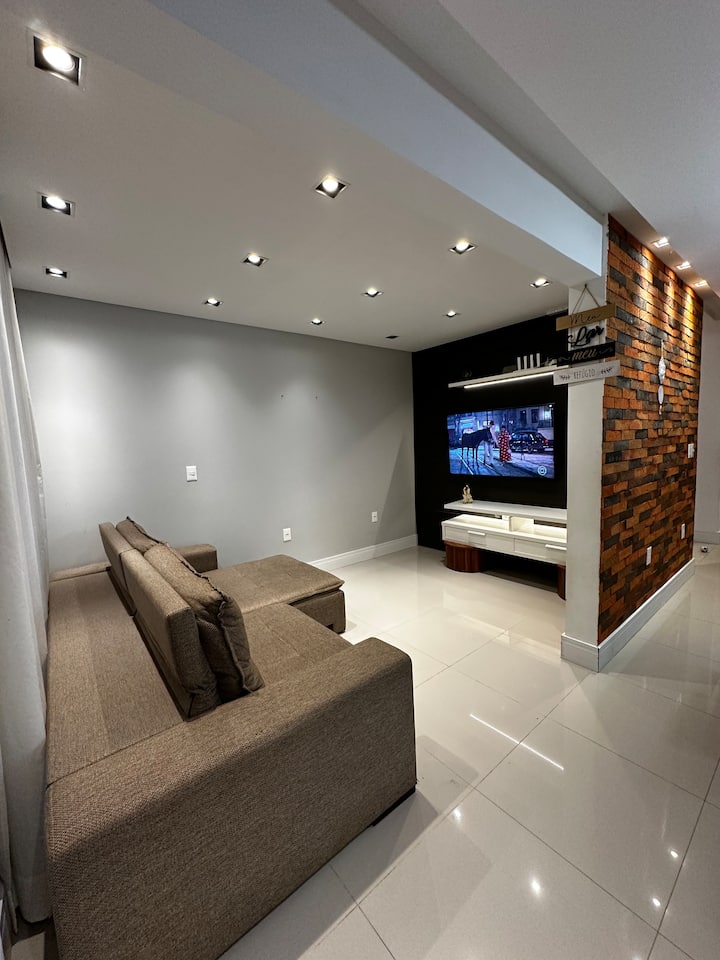 Sobrado Perto Da Praia Capão Da Canoa. - Capão da Canoa