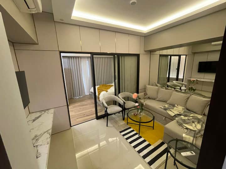 Cozy / Quality / Elegance - Taguig