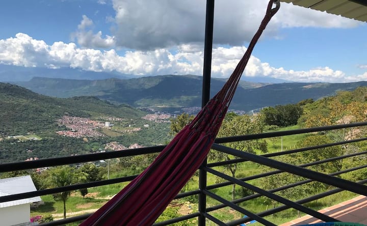 Cabaña Familiar Con Vista Panorámica A San Gil - San Gil