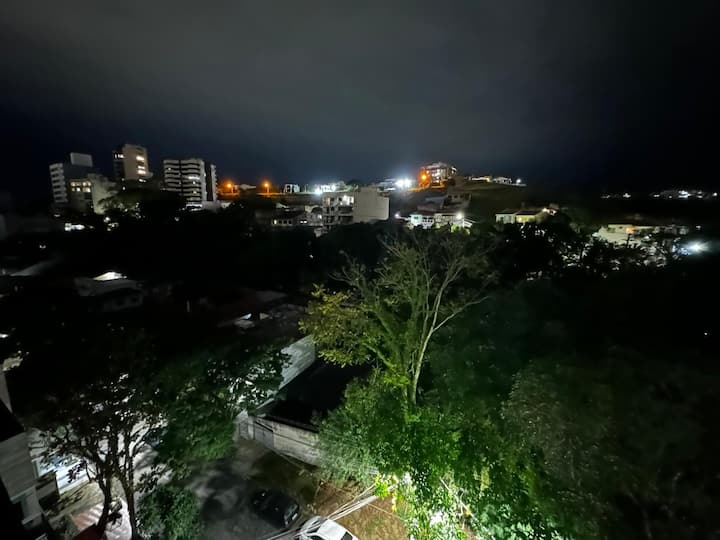 Flat Jardim Amália - Com Varanda. - Volta Redonda