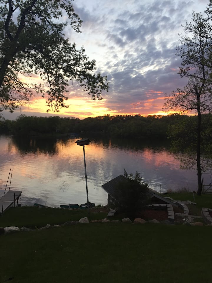 Lakeside Retreat - Cold Spring, MN
