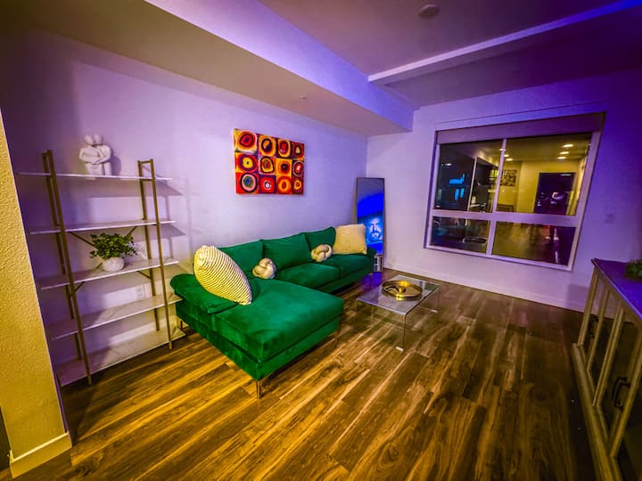 Little Haven | Luxury Hollywood 1bdrm - Hollywood