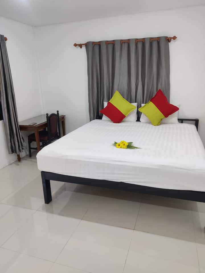 Cosy Tiny Home With Pool Access - Nong Thale - Krabi