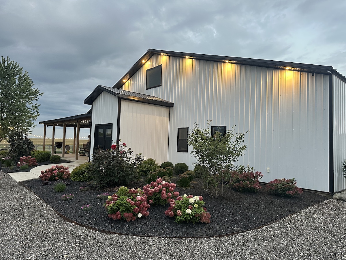 Quand le luxe rencontre la campagne - Granges à louer à Stillman Valley ...