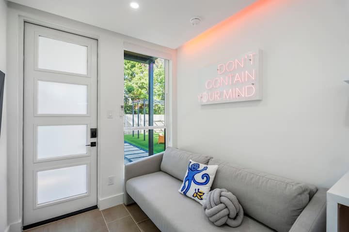 Orange Container @Eado Juice Box - Houston, TX