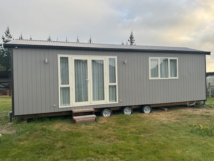 Tiny Cottage - West Melton