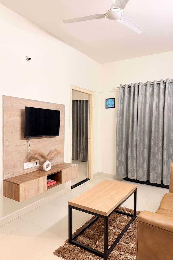 Ove Cape Couple Friendly 1bhk Flat In Kasavanhalli - Bangalore