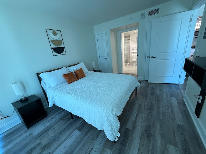 Rainbow-city Downtown Fort Myers - Fort Myers, FL