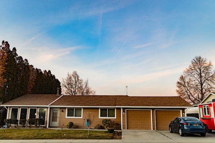 Bethesda Retreat | Modern Comfort | Peaceful Stay - Boise