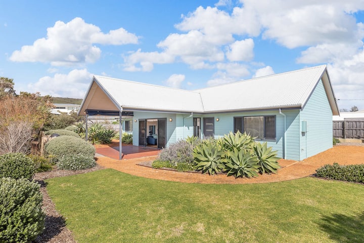 Beachfront Prevelly - Exclusive Holiday Home - Margaret River