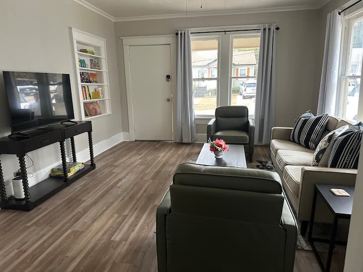 City Craftsman Escape 2br/1ba Sleeps 4 - Ruston, LA