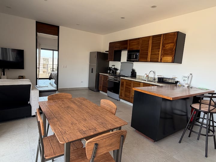 Spacious 2bdr W/wifi, Pool & Amazing Location! - Cabo San Lucas