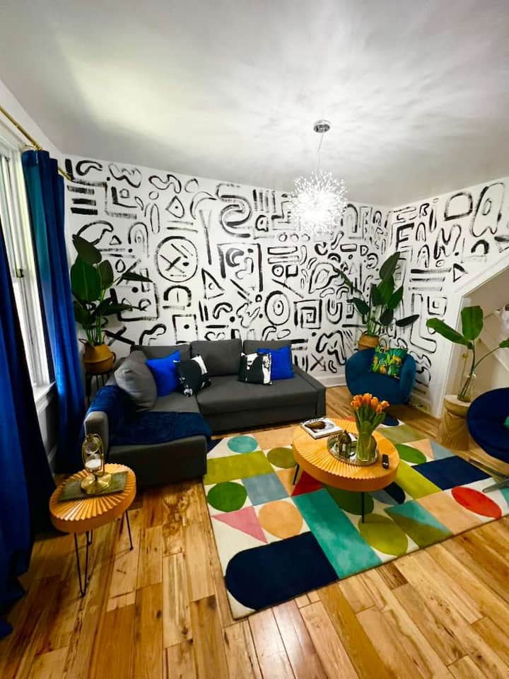 Luxe Jungle Oasis • Spacious Private Stay - Baltimore, MD