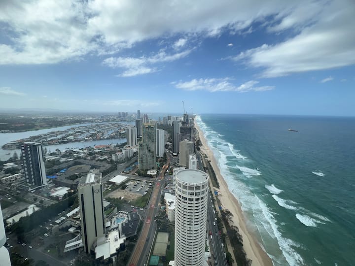 Luxury Escape With Panoramic Views L47 Pool&sauna - Gold Coast