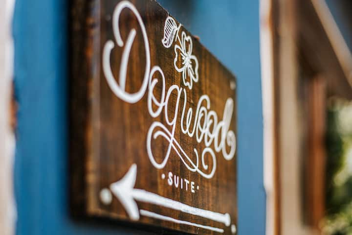 Rockwell Ridge: Dogwood Suite With Clawfoot Tub - Waynesboro, VA