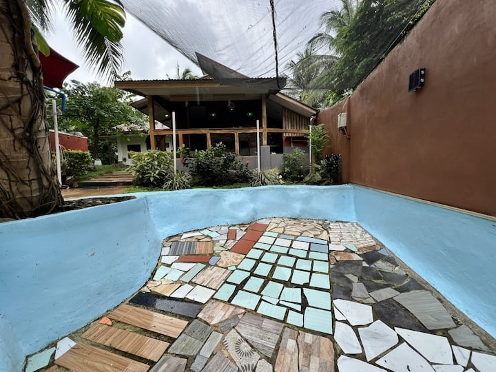 Backpackers' & Event Lounge Valencia Negros Or - Valencia City